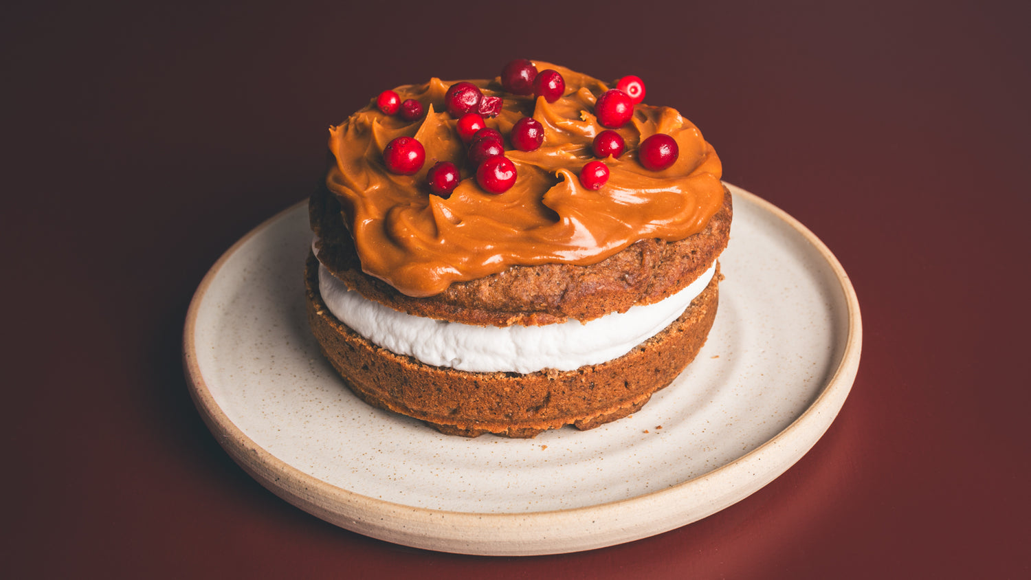 Hojicha med Bananmjölk – Renée Voltaire